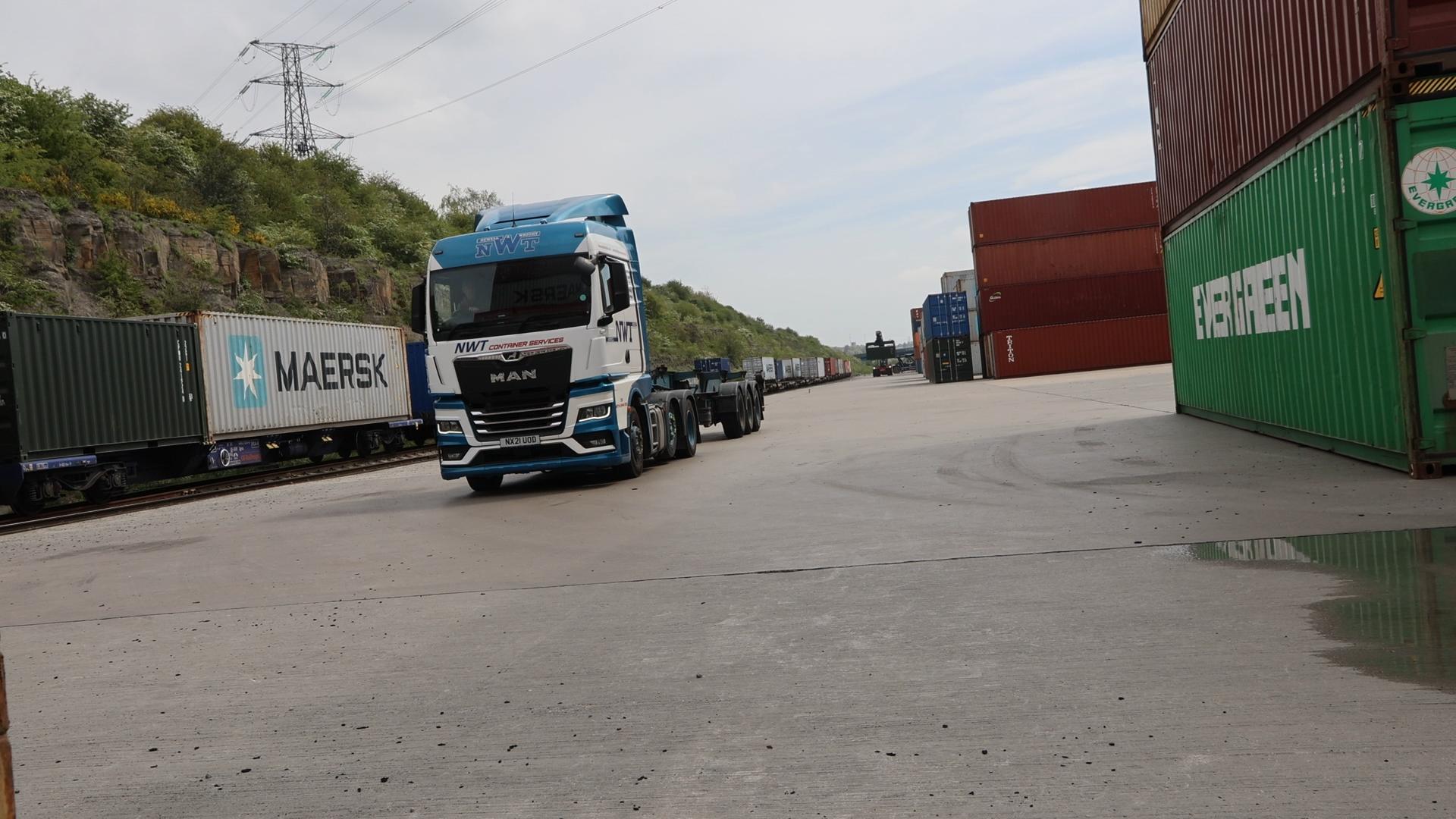 Newell & Wright Group - Container Haulage by Road & Rail.